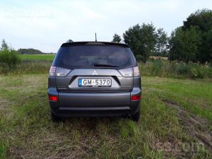 Grey Mitsubishi Outlander 2007 in Madona, with an engine capacity of 2.00 L and mileage of 207 thousand km for 3200 €, photo 5 on AUTOMOTO.COM.LV