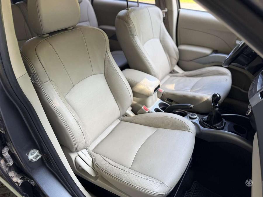 Grey Mitsubishi Outlander 2007 in Kaunas, with an engine capacity of 1.97 L and mileage of 295 thousand km for 2850 €, photo 19 on AUTOMOTO.COM.LV