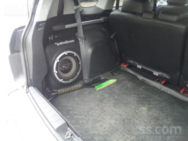 Grey Mitsubishi Outlander 2007 in Cesis, with an engine capacity of 2.00 L and mileage of 285 thousand km for 2550 €, photo 10 on AUTOMOTO.COM.LV