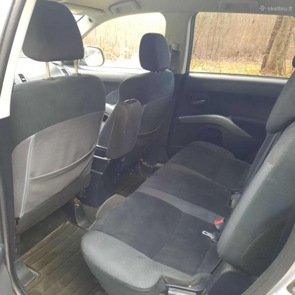 Серый Мицубиси Аутлендер 2008 в Ионава, объемом двигателя 1.90 л и пробегом 244 тыс. км за 3300 €, фото 9 на AUTOMOTO.COM.LV