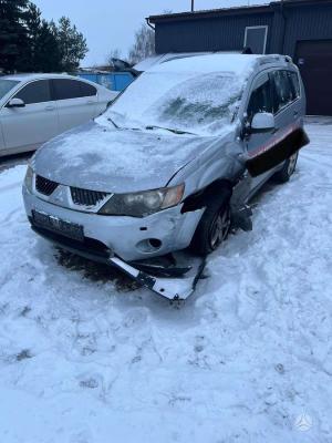 Серый Мицубиси Аутлендер 2008 в Мариямполе, объемом двигателя 2.40 л и пробегом 333 тыс. км за 1100 €, фото 4 на AUTOMOTO.COM.LV