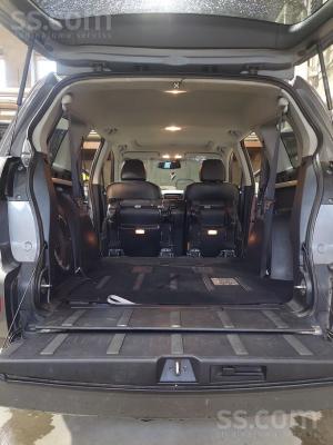 Pelēks Mitsubishi Outlander 2008 Valmiera, ar dzinēja tilpumu 2.00 L un nobraukumu 320 tūkst. km par 5000 €, foto 11 vietnē AUTOMOTO.COM.LV