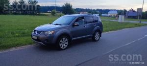Grey Mitsubishi Outlander 2008 in Riga, with an engine capacity of 2.40 L and mileage of 276 thousand km for 2350 €, photo  on AUTOMOTO.COM.LV