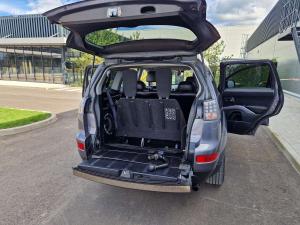 Grey Mitsubishi Outlander 2008 in Kaunas, with an engine capacity of 2.18 L and mileage of 240 thousand km for 4500 €, photo 17 on AUTOMOTO.COM.LV