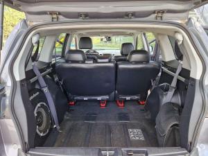 Grey Mitsubishi Outlander 2008 in Kaunas, with an engine capacity of 2.18 L and mileage of 240 thousand km for 4500 €, photo 20 on AUTOMOTO.COM.LV