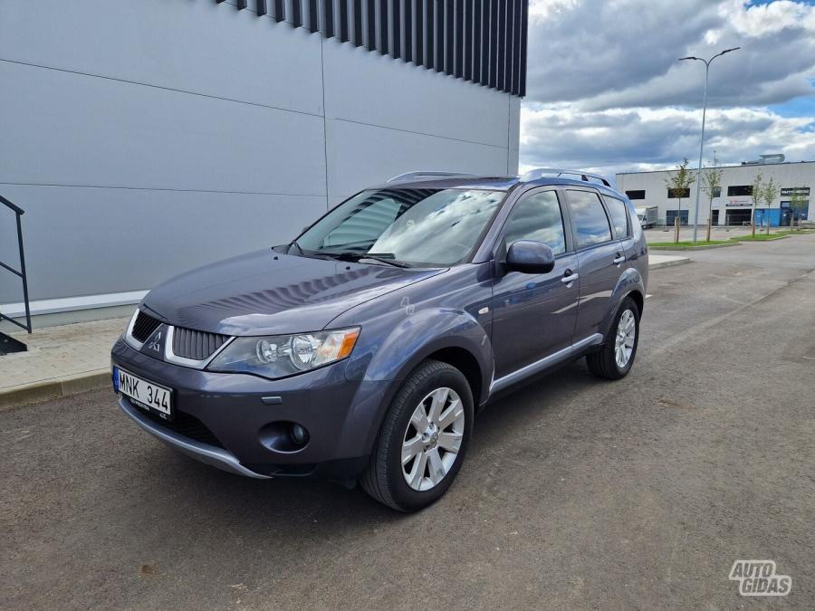 Pelēks Mitsubishi Outlander 2008 Kauņa, ar dzinēja tilpumu 2.20 L un nobraukumu 241 tūkst. km par 4500 €, foto 6 vietnē AUTOMOTO.COM.LV