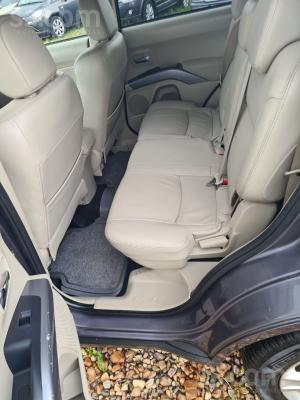 Pelēks Mitsubishi Outlander 2009 Ludza, ar dzinēja tilpumu 2.20 L un nobraukumu 0 tūkst. km par 5250 €, foto 8 vietnē AUTOMOTO.COM.LV