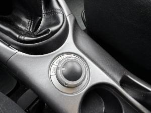 Grey Mitsubishi Outlander 2009 in Daugavpils, with an engine capacity of 2.20 L and mileage of 253 thousand km for 4300 €, photo 21 on AUTOMOTO.COM.LV