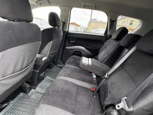 Grey Mitsubishi Outlander 2009 in Daugavpils, with an engine capacity of 2.20 L and mileage of 253 thousand km for 4300 €, photo 27 on AUTOMOTO.COM.LV