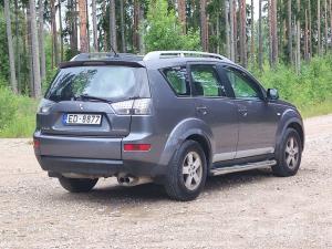 Pelēks Mitsubishi Outlander 2009 Talsi, ar dzinēja tilpumu 2.00 L un nobraukumu 405 tūkst. km par 1950 €, foto 4 vietnē AUTOMOTO.COM.LV