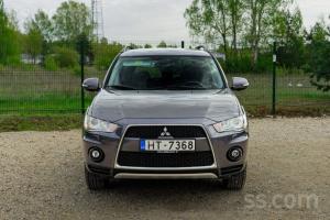 Pelēks Mitsubishi Outlander 2010 Rīga, ar dzinēja tilpumu 2.20 L un nobraukumu 0 tūkst. km par 2100 €, foto 2 vietnē AUTOMOTO.COM.LV