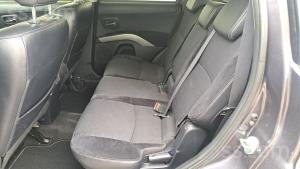 Pelēks Mitsubishi Outlander 2010 Ogre, ar dzinēja tilpumu 2.20 L un nobraukumu 213 tūkst. km par 5750 €, foto 20 vietnē AUTOMOTO.COM.LV