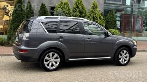 Grey Mitsubishi Outlander 2010 in Riga, with an engine capacity of 2.30 L and mileage of 238 thousand km for 3400 €, photo 3 on AUTOMOTO.COM.LV