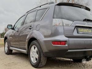 Grey Mitsubishi Outlander 2011 in Siauliai, with an engine capacity of 2.27 L and mileage of 201 thousand km for 7450 €, photo 7 on AUTOMOTO.COM.LV