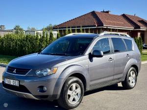 Pelēks Mitsubishi Outlander 2011 Viļņa, ar dzinēja tilpumu 3.00 L un nobraukumu 220 tūkst. km par 3750 €, foto  vietnē AUTOMOTO.COM.LV