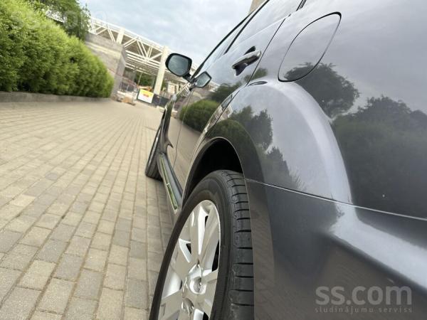 Pelēks Mitsubishi Outlander 2011 Tukums, ar dzinēja tilpumu 2.20 L un nobraukumu 187 tūkst. km par 6990 €, foto 10 vietnē AUTOMOTO.COM.LV