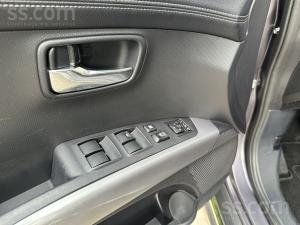 Pelēks Mitsubishi Outlander 2011 Tukums, ar dzinēja tilpumu 2.20 L un nobraukumu 187 tūkst. km par 6990 €, foto 17 vietnē AUTOMOTO.COM.LV