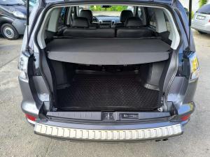 Pelēks Mitsubishi Outlander 2011 Šauļi, ar dzinēja tilpumu 2.27 L un nobraukumu 309 tūkst. km par 4950 €, foto 20 vietnē AUTOMOTO.COM.LV