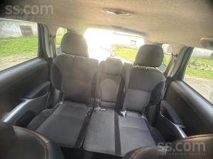 Grey Mitsubishi Outlander 2011 in Riga, with an engine capacity of 2.40 L and mileage of 206 thousand km for 5200 €, photo 11 on AUTOMOTO.COM.LV