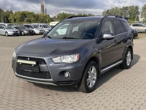 Grey Mitsubishi Outlander 2011 in Marijampole, with an engine capacity of 2.27 L and mileage of 220 thousand km for 3850 €, photo  on AUTOMOTO.COM.LV