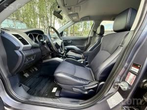 Grey Mitsubishi Outlander 2011 in Riga, with an engine capacity of 2.20 L and mileage of 0 thousand km for 5490 €, photo 17 on AUTOMOTO.COM.LV