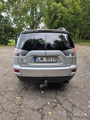 Grey Mitsubishi Outlander 2011 in Riga, with an engine capacity of 2.20 L and mileage of 330 thousand km for 4200 €, photo 8 on AUTOMOTO.COM.LV