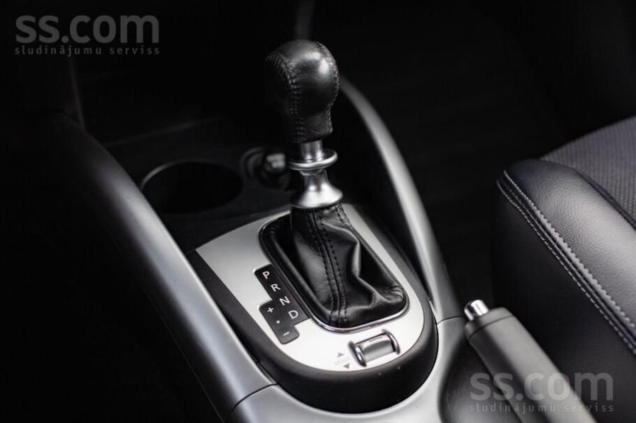 Pelēks Mitsubishi Outlander 2011 Rīga, ar dzinēja tilpumu 2.20 L un nobraukumu 280 tūkst. km par 4990 €, foto 23 vietnē AUTOMOTO.COM.LV