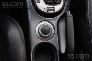 Pelēks Mitsubishi Outlander 2011 Rīga, ar dzinēja tilpumu 2.20 L un nobraukumu 280 tūkst. km par 4990 €, foto 24 vietnē AUTOMOTO.COM.LV