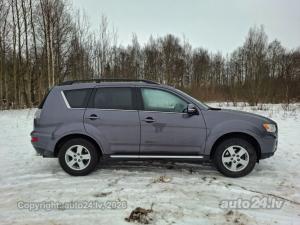 Pelēks Mitsubishi Outlander 2012 Tartu, ar dzinēja tilpumu 2.20 L un nobraukumu 236 tūkst. km par 7800 €, foto 2 vietnē AUTOMOTO.COM.LV