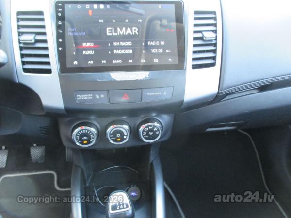 Grey Mitsubishi Outlander 2012 in Tartu, with an engine capacity of 2.20 L and mileage of 218 thousand km for 6300 €, photo 6 on AUTOMOTO.COM.LV
