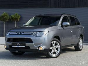 Grey Mitsubishi Outlander 2012 in Siauliai, with an engine capacity of 2.30 L and mileage of 161 thousand km for 6790 €, photo 4 on AUTOMOTO.COM.LV