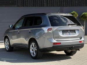 Grey Mitsubishi Outlander 2012 in Siauliai, with an engine capacity of 2.30 L and mileage of 161 thousand km for 6790 €, photo 6 on AUTOMOTO.COM.LV