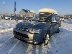 Pelēks Mitsubishi Outlander 2013 Marijampole, ar dzinēja tilpumu 2.30 L un nobraukumu 260 tūkst. km par 4950 €, foto  vietnē AUTOMOTO.COM.LV