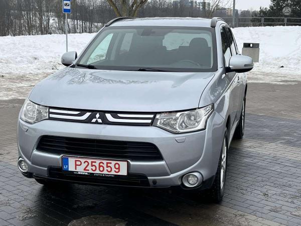 Grey Mitsubishi Outlander 2013 in Jonava, with an engine capacity of 2.30 L and mileage of 310 thousand km for 6400 €, photo 1 on AUTOMOTO.COM.LV