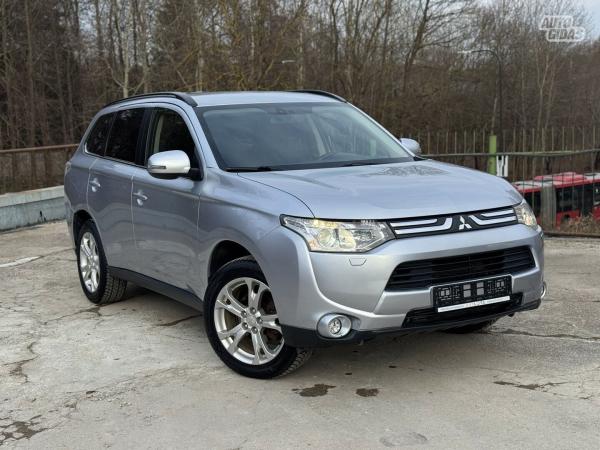 Pelēks Mitsubishi Outlander 2013 Viļņa, ar dzinēja tilpumu 2.20 L un nobraukumu 131 tūkst. km par 7800 €, foto 9 vietnē AUTOMOTO.COM.LV