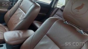 Pelēks Mitsubishi Outlander 2013 Rīga, ar dzinēja tilpumu 2.00 L un nobraukumu 290 tūkst. km par 5590 €, foto 5 vietnē AUTOMOTO.COM.LV