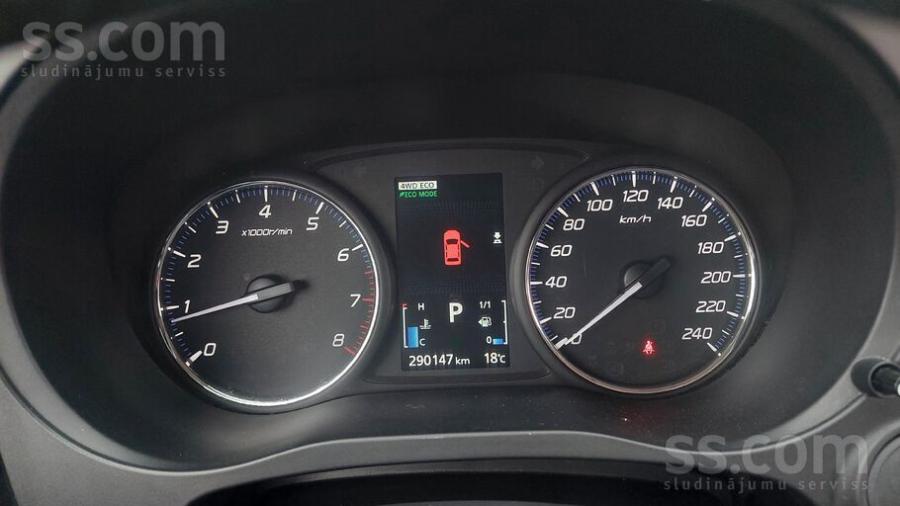 Pelēks Mitsubishi Outlander 2013 Rīga, ar dzinēja tilpumu 2.00 L un nobraukumu 290 tūkst. km par 5590 €, foto 17 vietnē AUTOMOTO.COM.LV