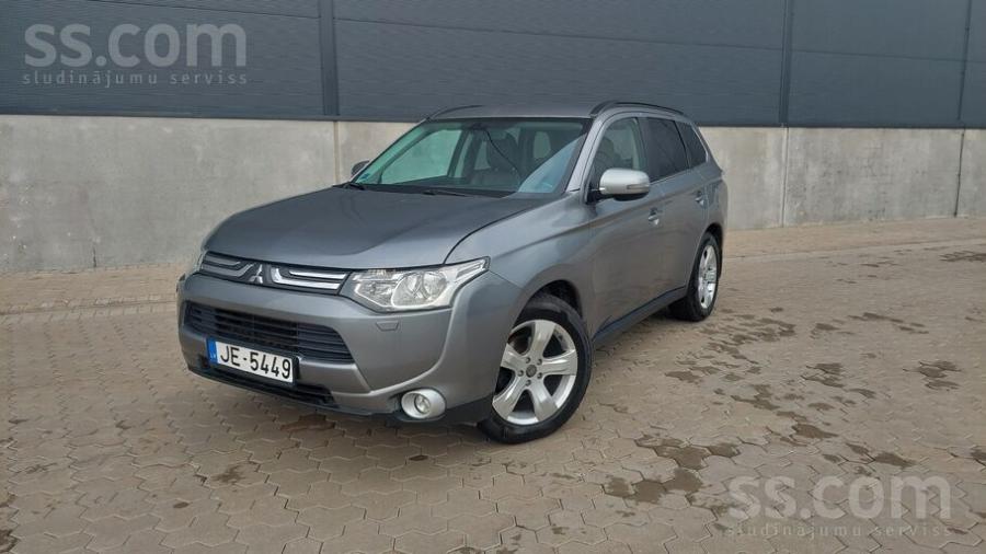 Pelēks Mitsubishi Outlander 2013 Rīga, ar dzinēja tilpumu 2.00 L un nobraukumu 290 tūkst. km par 5590 €, foto 19 vietnē AUTOMOTO.COM.LV