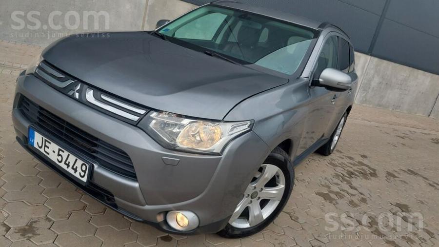 Pelēks Mitsubishi Outlander 2013 Rīga, ar dzinēja tilpumu 2.00 L un nobraukumu 290 tūkst. km par 5590 €, foto 30 vietnē AUTOMOTO.COM.LV