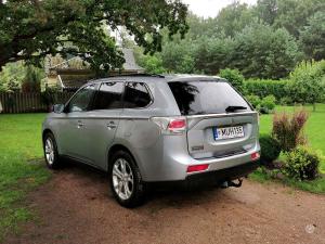 Pelēks Mitsubishi Outlander 2013 Šauļi, ar dzinēja tilpumu 2.20 L un nobraukumu 198 tūkst. km par 5499 €, foto 22 vietnē AUTOMOTO.COM.LV