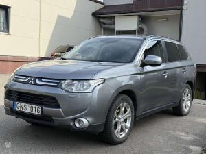 Grey Mitsubishi Outlander 2013 in Prienai, with an engine capacity of 2.27 L and mileage of 211 thousand km for 6100 €, photo 3 on AUTOMOTO.COM.LV