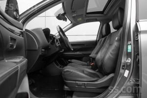 Pelēks Mitsubishi Outlander 2013 Rīga, ar dzinēja tilpumu 2.30 L un nobraukumu 266 tūkst. km par 7950 €, foto 10 vietnē AUTOMOTO.COM.LV