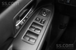 Pelēks Mitsubishi Outlander 2013 Rīga, ar dzinēja tilpumu 2.30 L un nobraukumu 266 tūkst. km par 7950 €, foto 29 vietnē AUTOMOTO.COM.LV