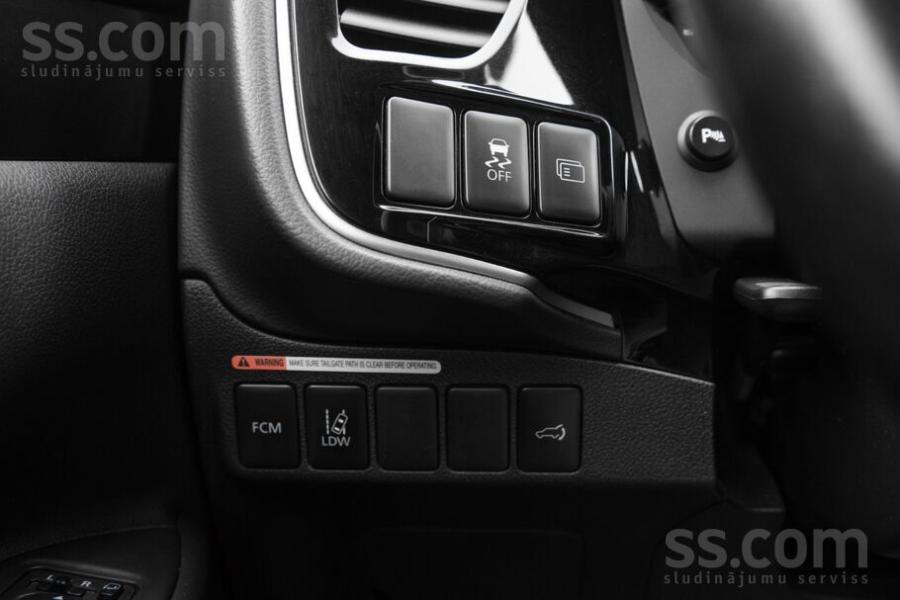 Pelēks Mitsubishi Outlander 2013 Rīga, ar dzinēja tilpumu 2.30 L un nobraukumu 266 tūkst. km par 7950 €, foto 30 vietnē AUTOMOTO.COM.LV