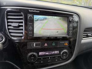 Grey Mitsubishi Outlander 2013 in Marijampole, with an engine capacity of 2.27 L and mileage of 207 thousand km for 4150 €, photo 13 on AUTOMOTO.COM.LV
