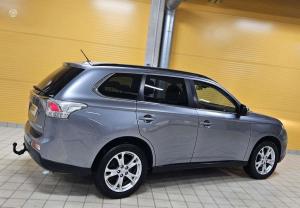 Grey Mitsubishi Outlander 2014 in Klaipeda, with an engine capacity of 0.00 L and mileage of 217 thousand km for 7450 €, photo 30 on AUTOMOTO.COM.LV