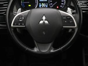 Pelēks Mitsubishi Outlander 2014 Viļņa, ar dzinēja tilpumu 2.00 L un nobraukumu 207 tūkst. km par 9999 €, foto 19 vietnē AUTOMOTO.COM.LV