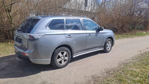 Pelēks Mitsubishi Outlander 2014 Viļņa, ar dzinēja tilpumu 2.20 L un nobraukumu 245 tūkst. km par 6500 €, foto 6 vietnē AUTOMOTO.COM.LV
