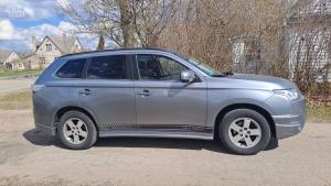 Pelēks Mitsubishi Outlander 2014 Viļņa, ar dzinēja tilpumu 2.20 L un nobraukumu 245 tūkst. km par 6500 €, foto 16 vietnē AUTOMOTO.COM.LV