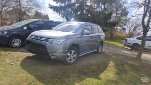 Pelēks Mitsubishi Outlander 2014 Viļņa, ar dzinēja tilpumu 2.20 L un nobraukumu 245 tūkst. km par 6500 €, foto 18 vietnē AUTOMOTO.COM.LV